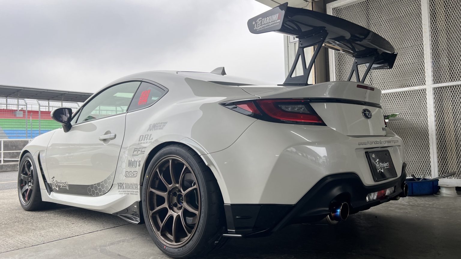 匠project GTウイング【WRX STI/S4用 BRZ(ZD8)GR86(ZN8)専用】