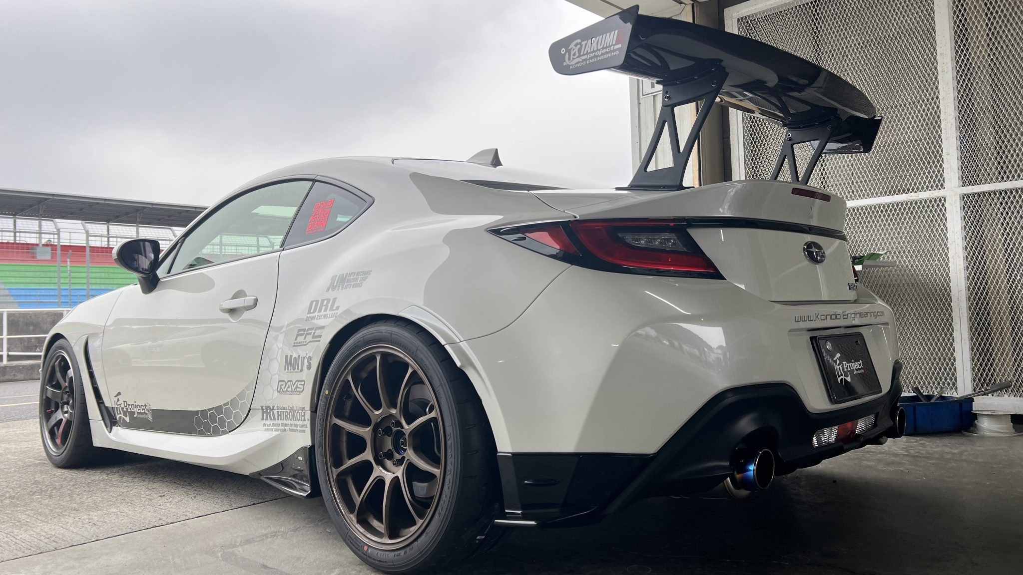 匠project GTウイング【WRX STI/S4用 BRZ(ZD8)GR86(ZN8)専用】